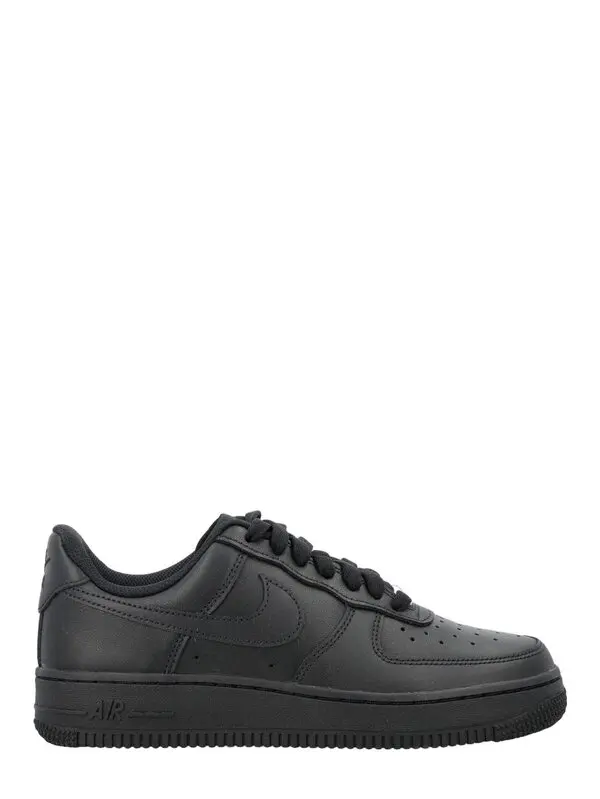 Nike Low-top Sneakers - Black