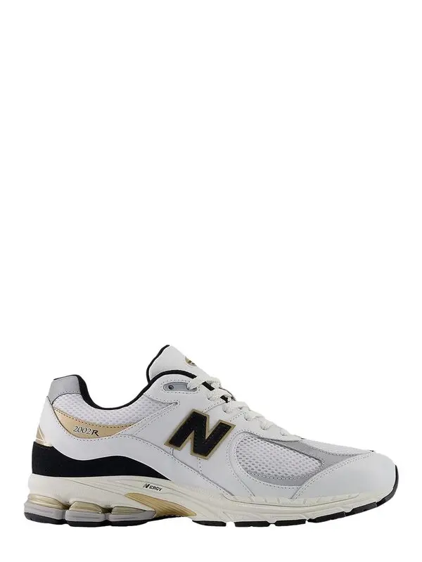 NEW BALANCE 2002r Sneakers - White