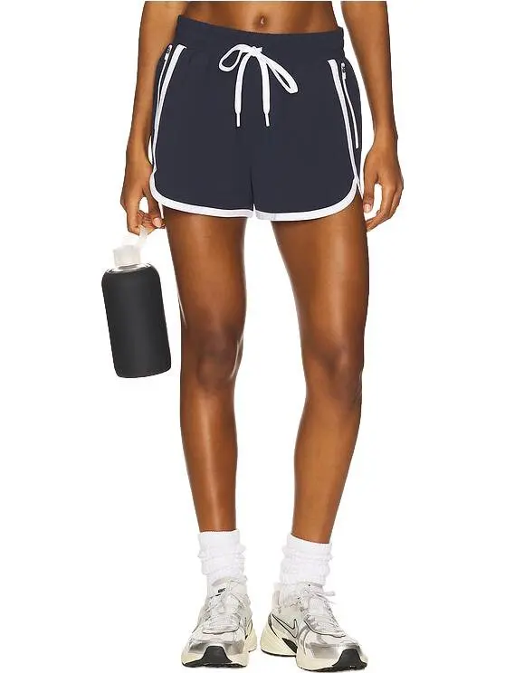 Beyond Yoga The Course Shorts - Nocturnal Navy & True White