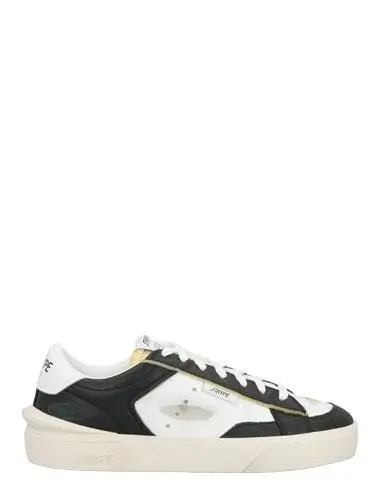 STRYPE Leather Low-top Sneakers - Black