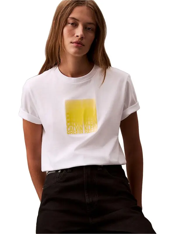 Calvin Klein Blur Logo Graphic T-shirt - Brilliant White