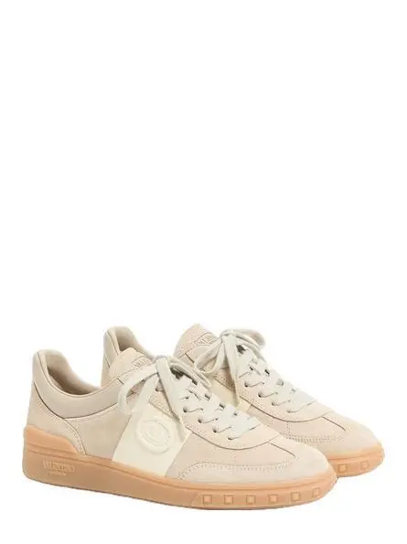 Valentino Garavani Upvillage Crosta Leather Sneaker - Natural