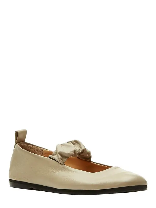 La Canadienne City Dry™ Waterproof Mary Jane Flat - Beige Leather