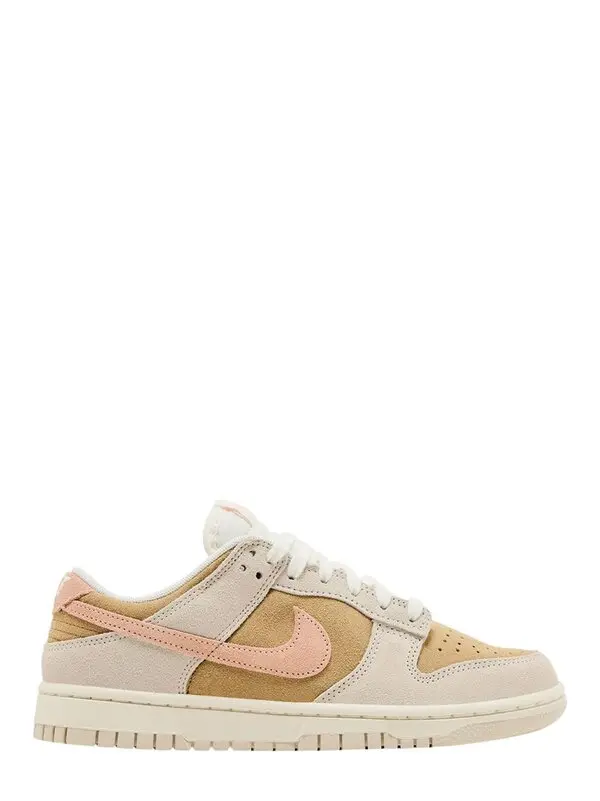 Nike Dunk Low Sneakers - Tan