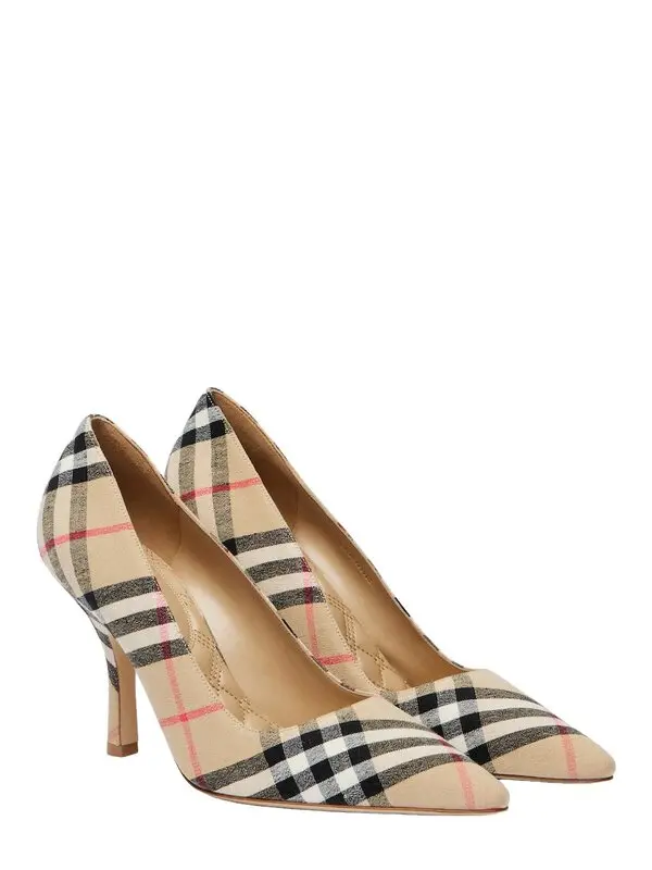 Burberry Dame 90 Check Canvas Pumps - Beige