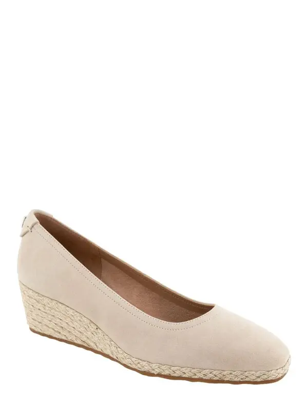 Aerosoles Roma Wedge Pump - Stone Suede