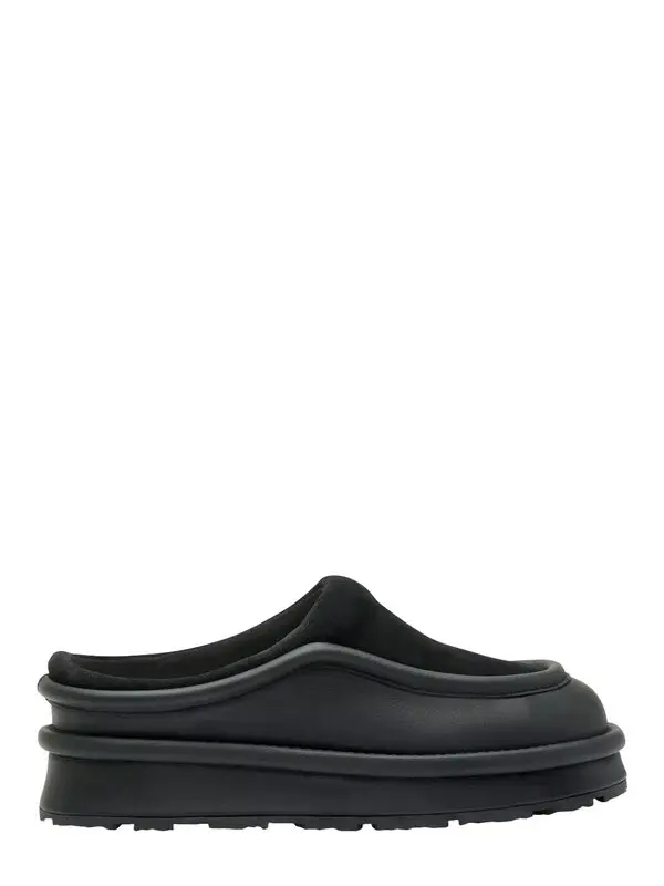 Axel Arigato Pillow Sculpted Slip-on Clogs - Black