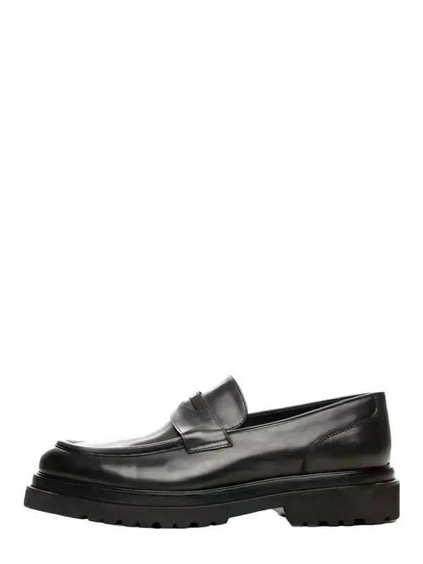 POCHE PARIS Leather Loafers - Black