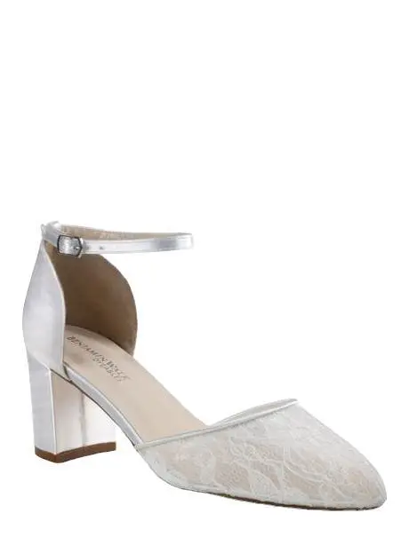 TOUCH UPS Hazel Ankle Strap Pumps - White