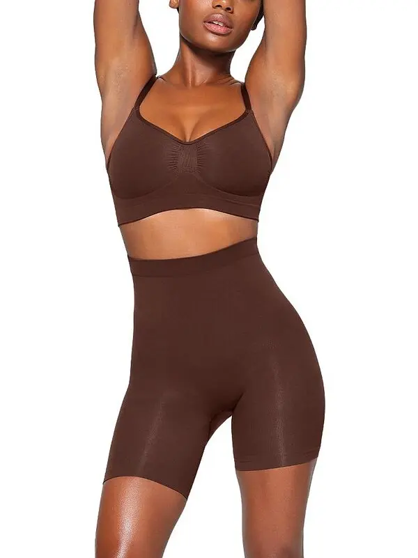 SKIMS Seamless Sculpt Mid Thigh Shorts - Cocoa