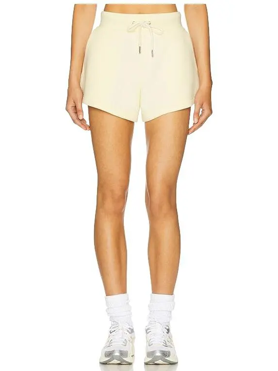 SEROYA Kerry Short - Pastel Yellow