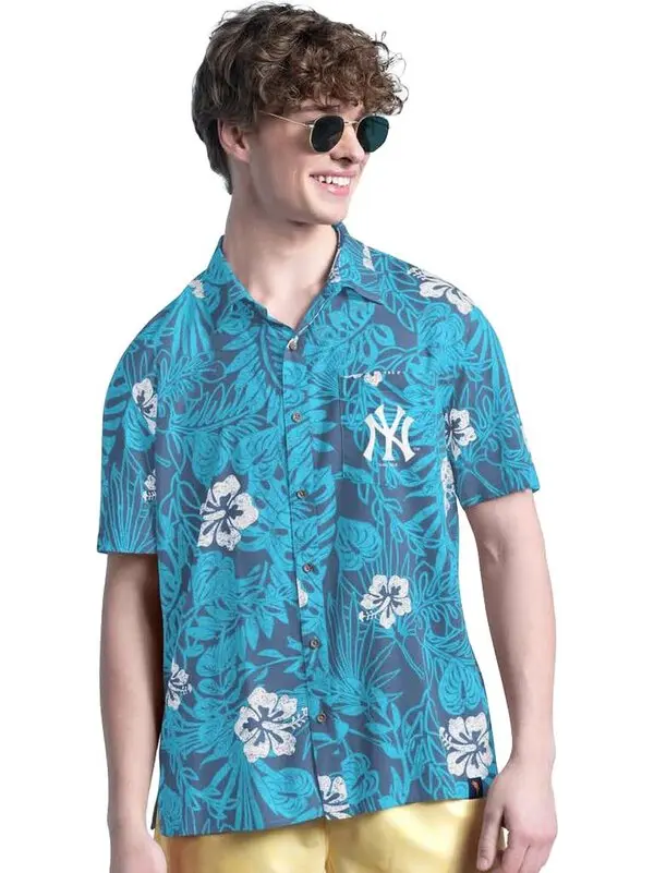 MARGARITAVILLE New York Yankees Palm Shade Party Button-up Shirt - Navy