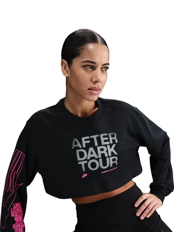 Nike After Dark Tour Oversized Long-sleeve Cropped T-shirt - Black
