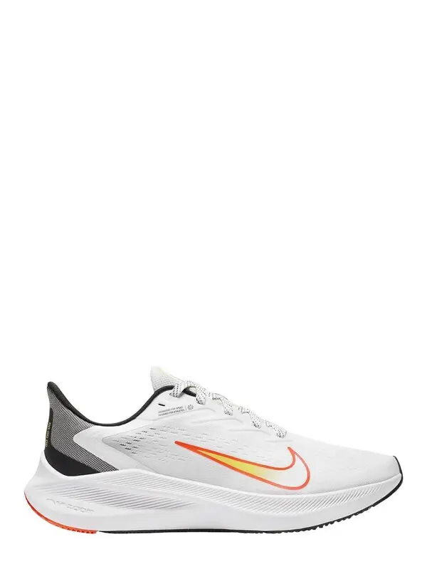 Nike Air Zoom Winflo 7 Sneakers - White