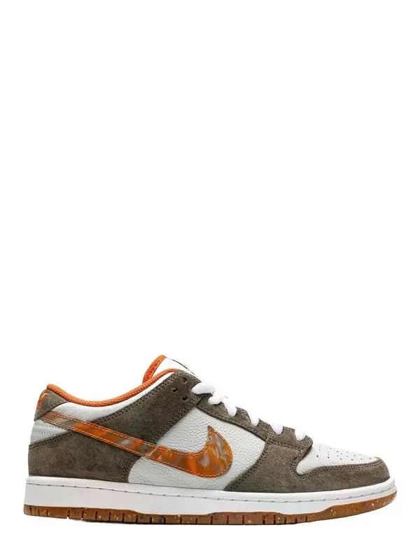 Nike X Crushed Dc Sb Dunk Low Pro Qs Sneakers - Green