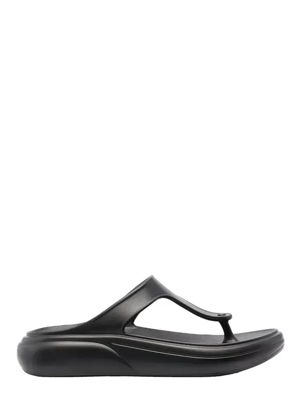STUART WEITZMAN Thong Style Flip Flops - Black