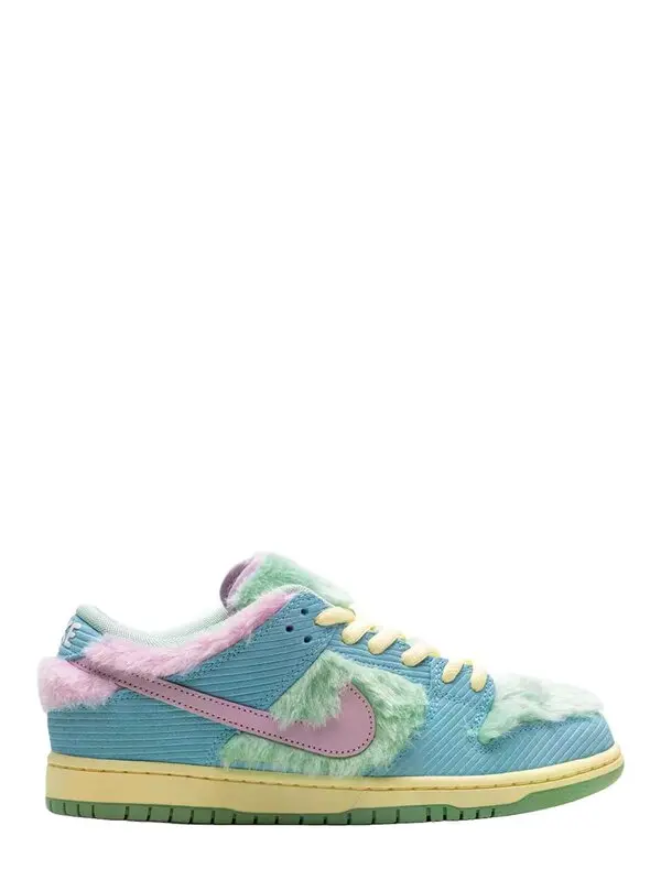 Nike Sb Dunk Low Verdy Visty Sneakers - Blue