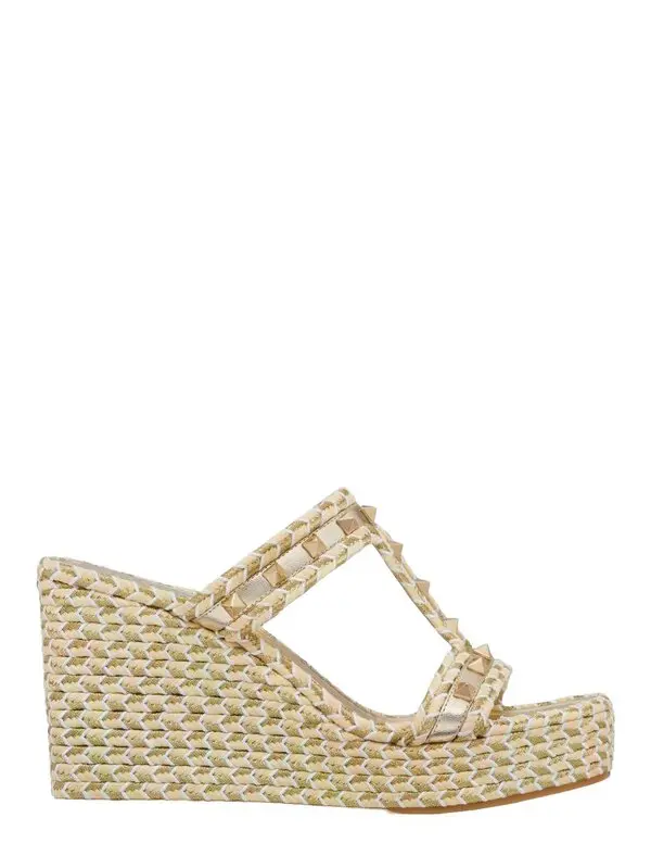 Valentino Garavani Rockstud Laminated Nappa Wedge Sandal 90 Mm - Neutrals
