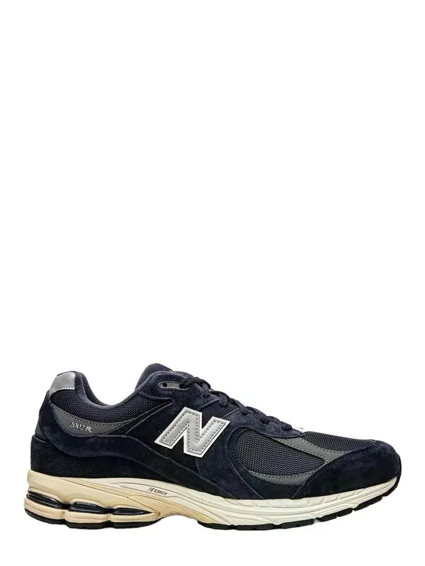 NEW BALANCE 2002r Sneakers - Blue