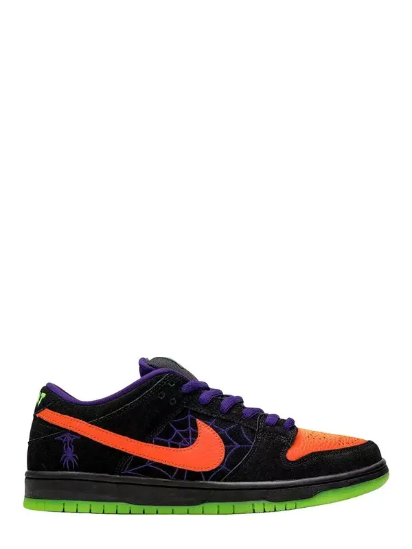 Nike Sb Dunk Low "night Of Mischief" Sneakers - Black