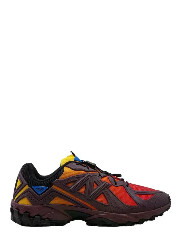 NEW BALANCE 610dv1 Sneakers - Red