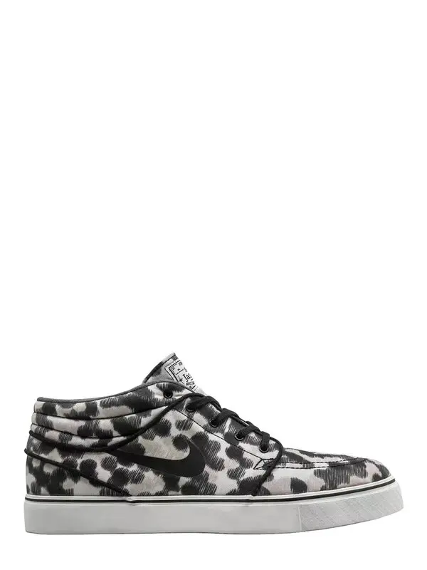 Nike Zoom Stefan Janoski Mid Sneakers - White