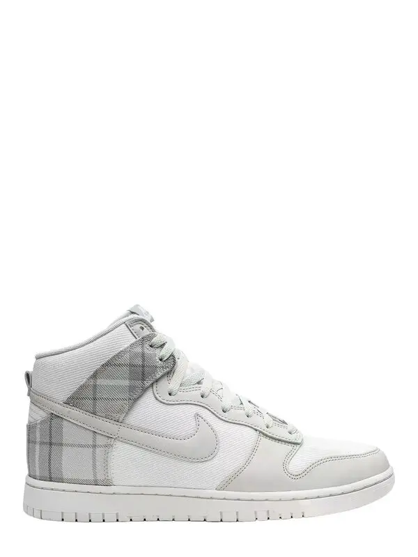 Nike Dunk High Plaid Sneakers - Grey
