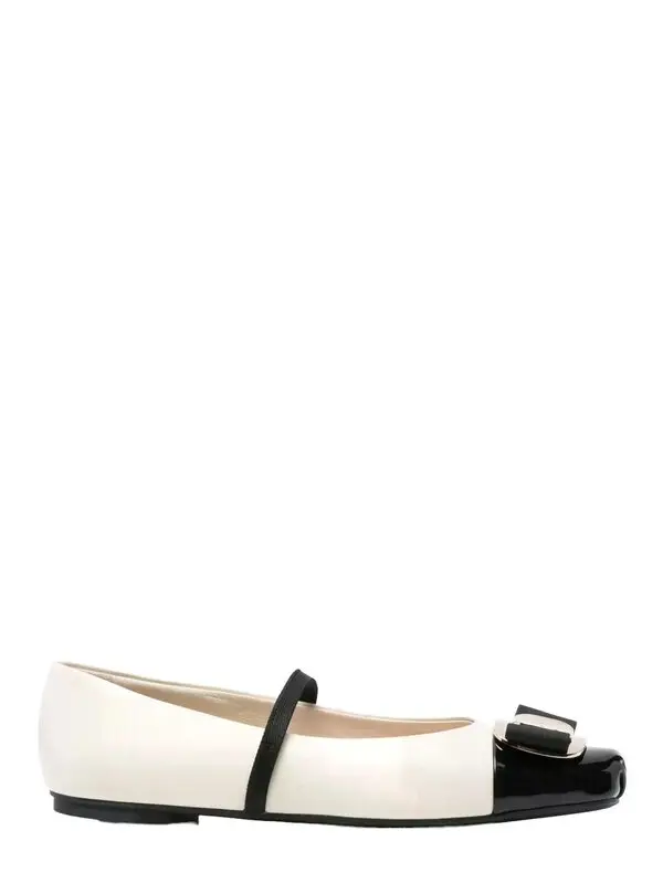 FERRAGAMO Vara Bow Ballerina Flats - Neutrals