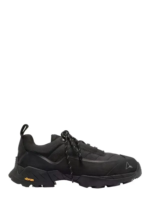 ROA Low-top Chunky Sole Sneakers - Black
