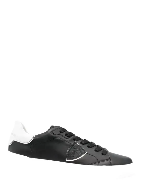 Philippe Model Trés Temple Low-top Sneakers - Black