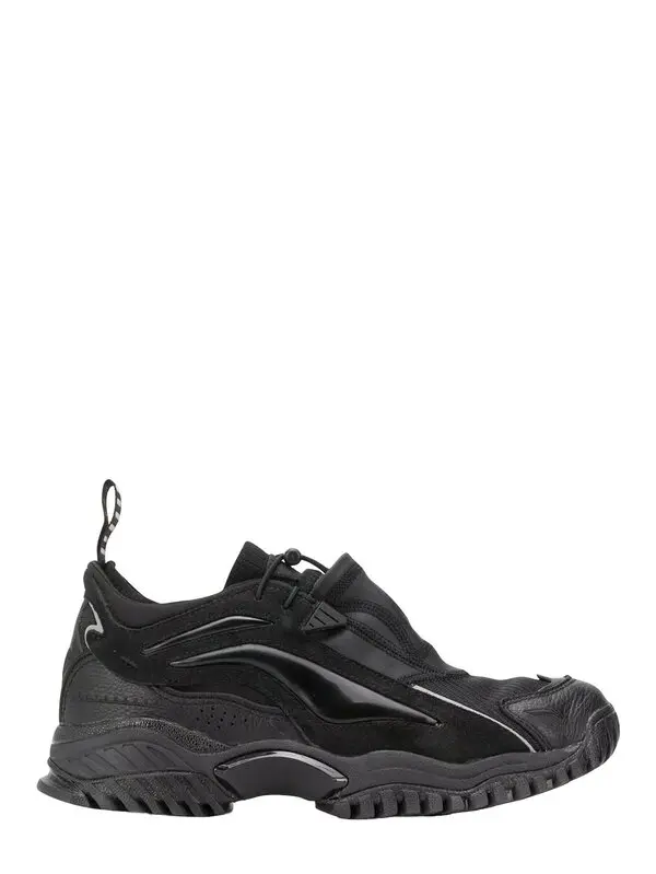 Random Identities Contrast Panel Toggle Sneakers - Black