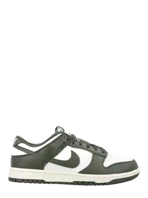 Nike Dunk Low Retro Sneakers - Grey