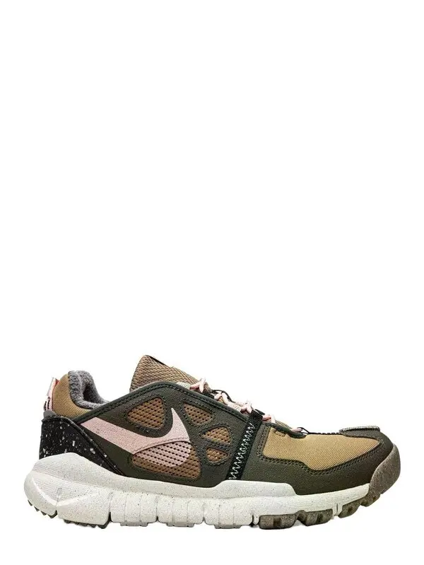Nike Free Terra Vista Sneakers - Brown