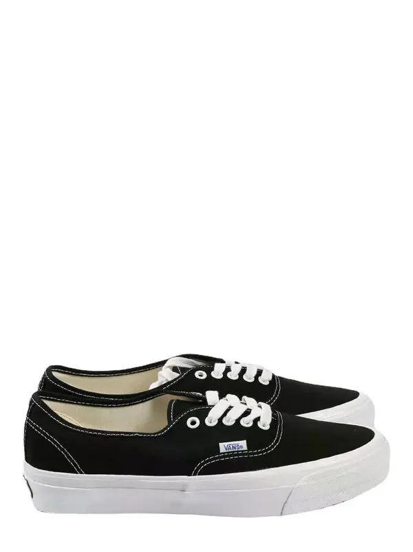 VANS Premium Authentic 44 Sneakers - Black