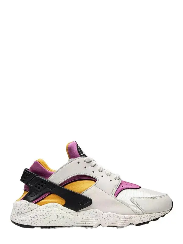Nike Air Huarache Light Bone/lethal Pink-univers Sneakers - Grey