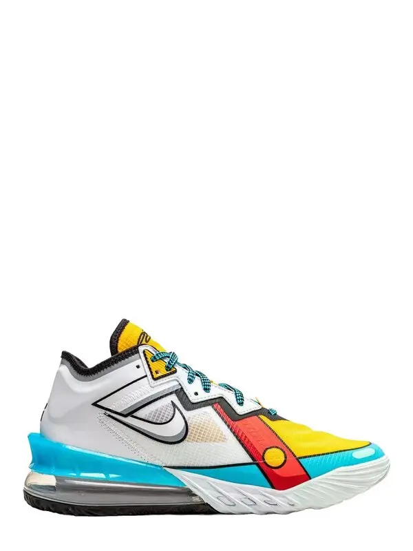 Nike Lebron Xviii Low Sneakers - White