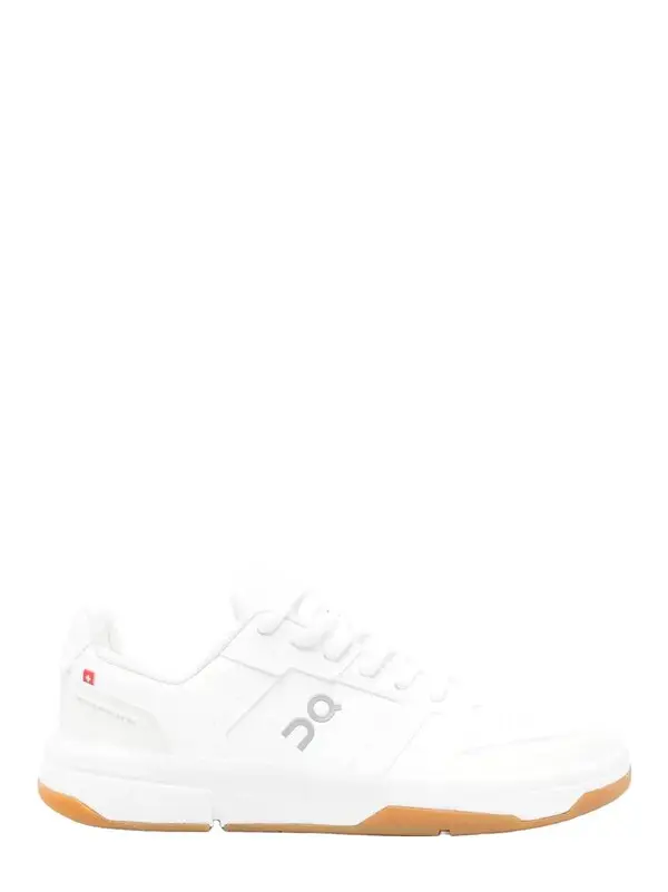 On The Roger Clubhouse Sneakers - White