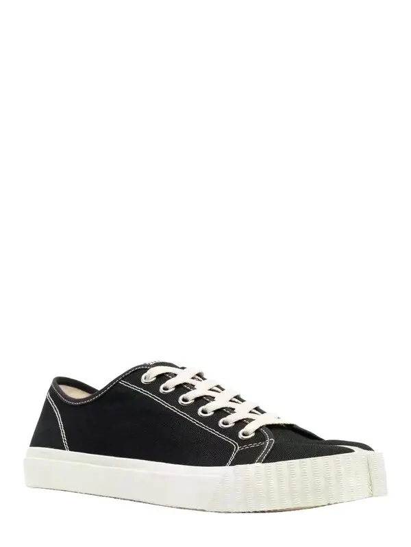 MAISON MARGIELA Tabi Low-top Sneakers - Black