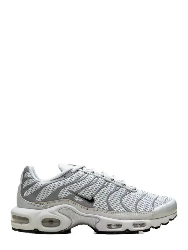 Nike Air Max Plus Low-top Sneakers - White