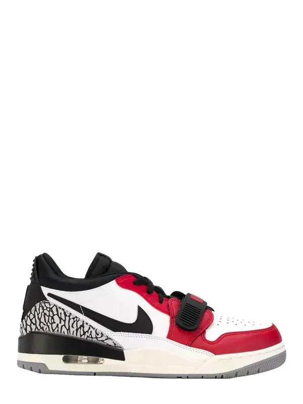 JORDAN Legacy 312 Low Chicago Sneakers - Black