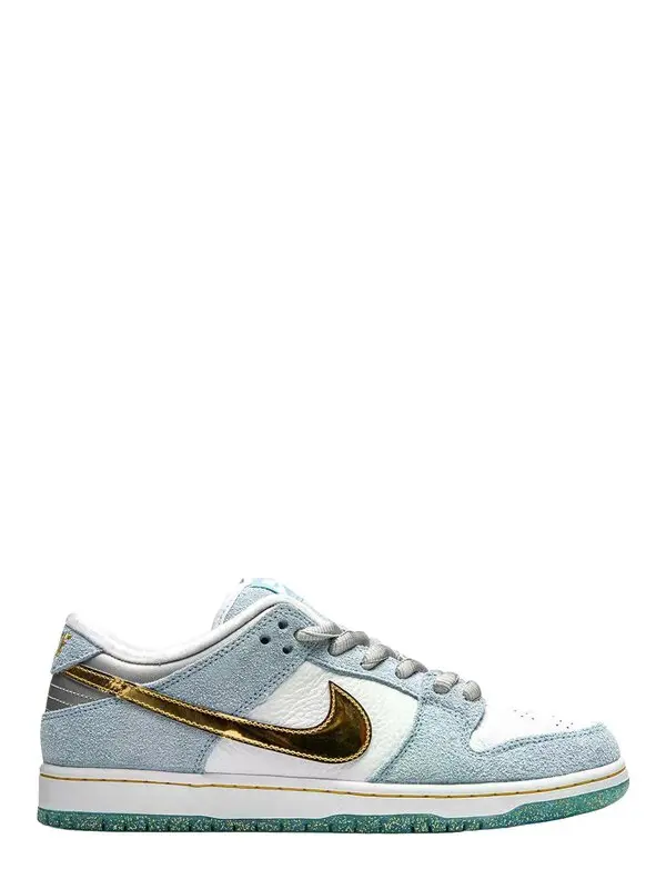 Nike X Sean Cliver Sb Dunk Low Holiday Special Sneakers - Blue