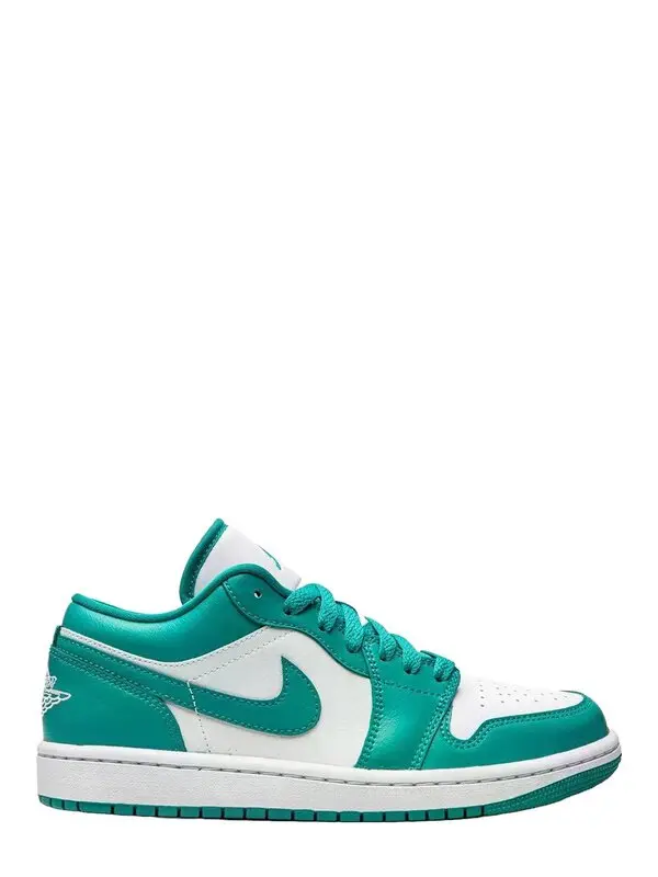JORDAN 1 Low Sneakers - Green