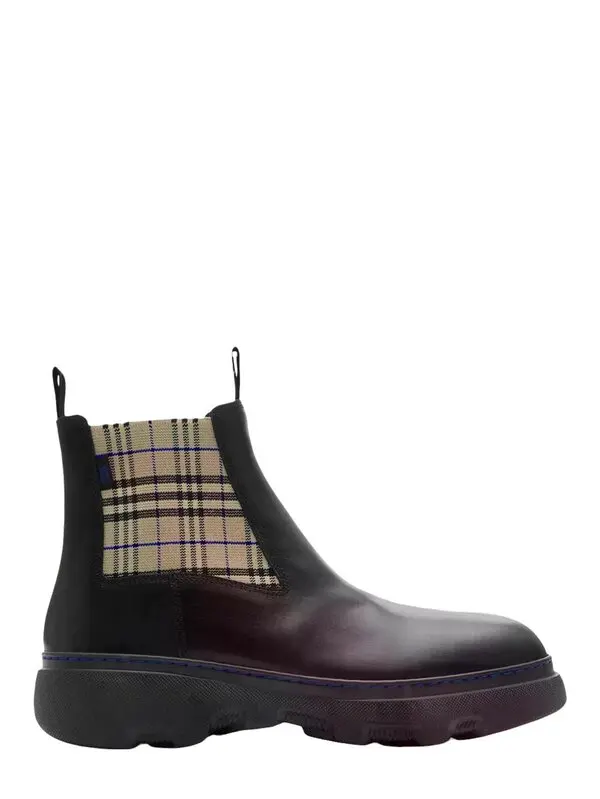 Burberry Creeper Low Chelsea Boots - Black