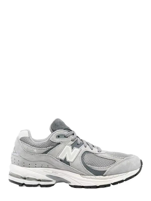 NEW BALANCE M2002 Panelling Sneakers - Grey