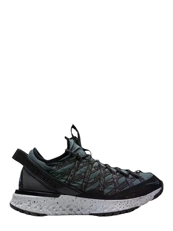 Nike React Terra Gobe Sneakers - Black