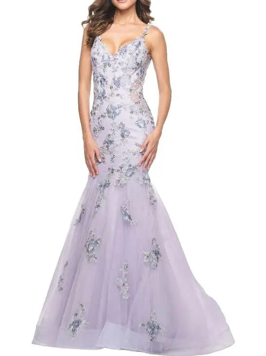 LABOMME Mermaid Gown With Lace Appliqués - Lavender Gray