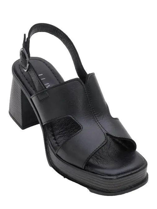 FOREVER & ALWAYS SHOES Zennia Leather Platform Sandal - Black Leather