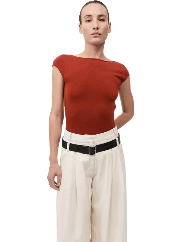 ST AGNI Sculpted Ballet Knit Top - Rosso