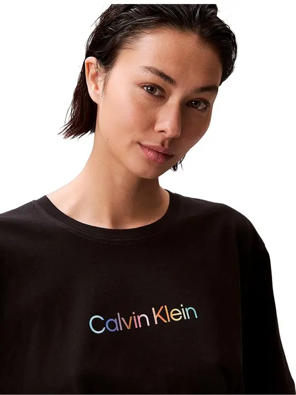 Calvin Klein Pride Boxy Cropped Sleep T-shirt - Black