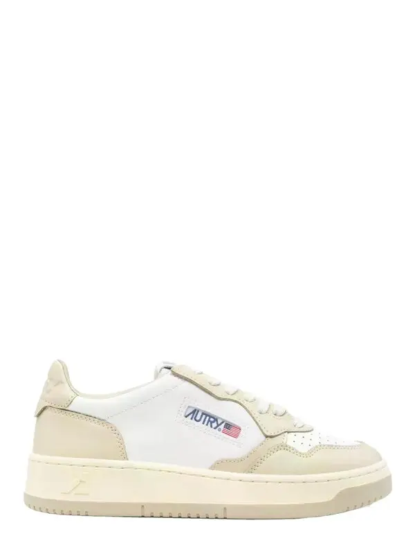 AUTRY Medalist Low Sneakers - White